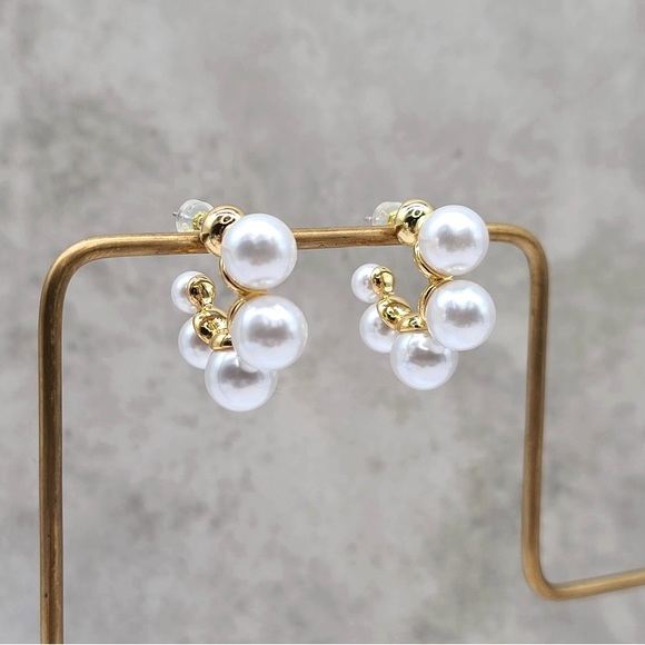 Boutique 9 | Jewelry | Irregular Geometric C Shape Pearl | Poshmark